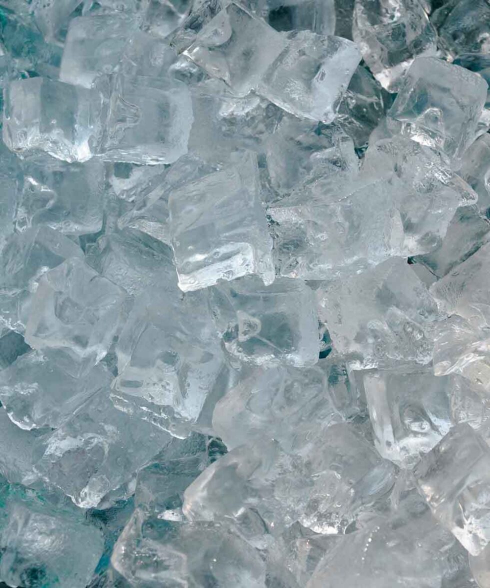 Ice on boats | Buy ice cubes online -> IceMallorca.es